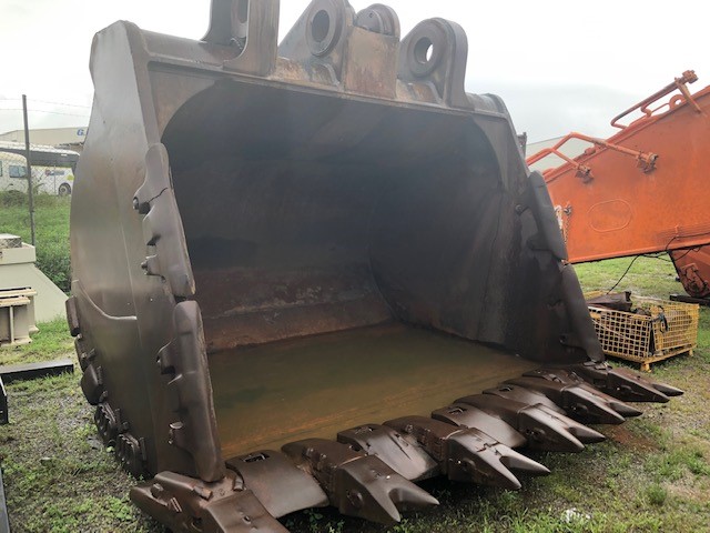 EX2500 15M3 BUCKET Implements